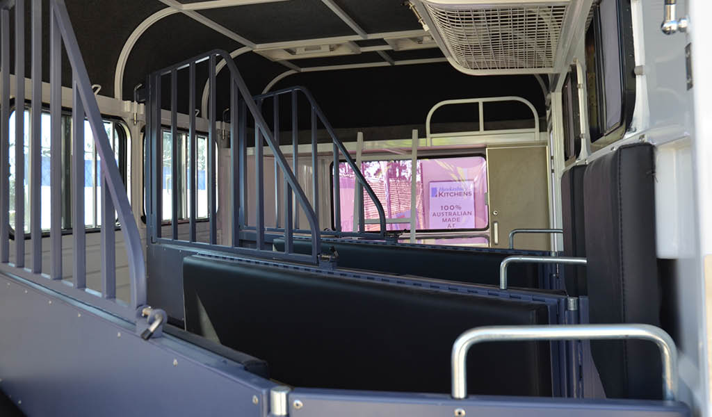 Deluxe Horse Floats: Ultimate Luxury and Safety by Regency Floats